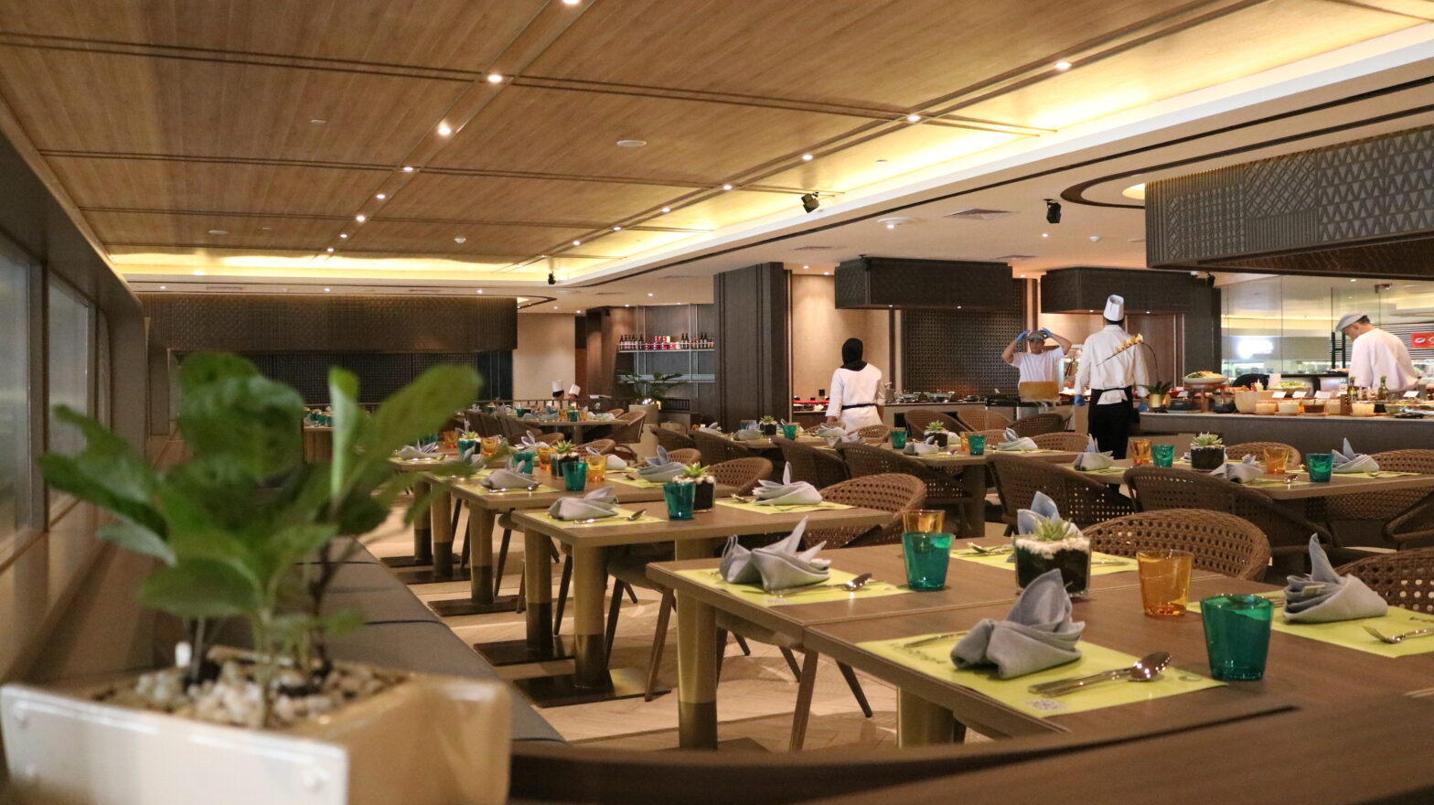 Restoran Kenanga Hotel Bidakara Jakarta Kembali Hadir dengan Konsep ...
